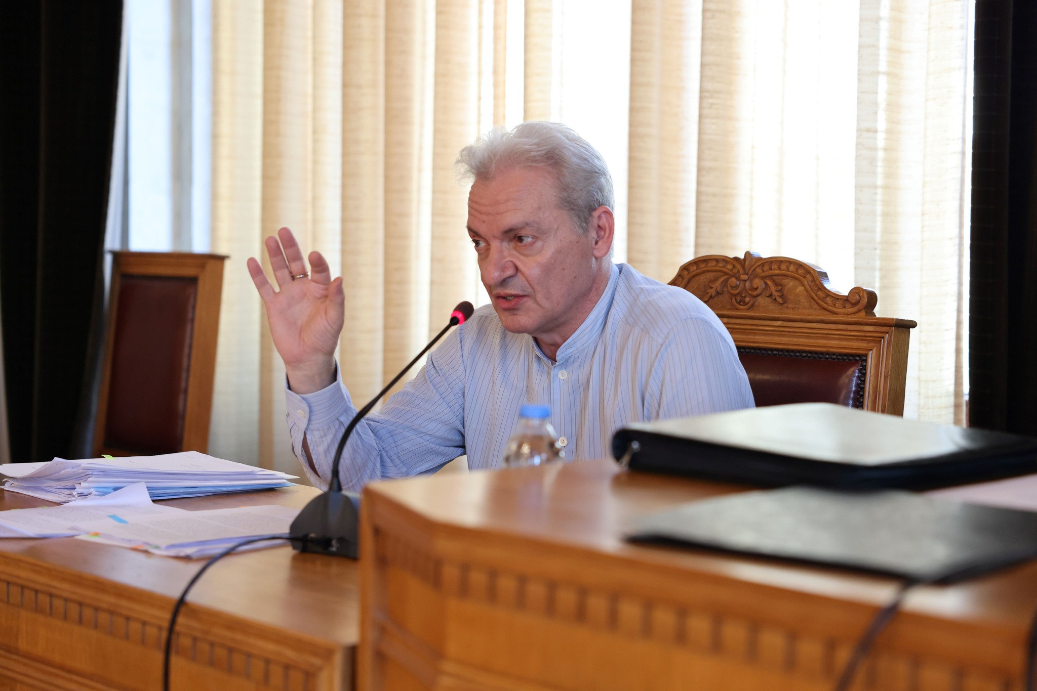 Ανάσα στη Λ. Δημοκρατίας από την μεταφορά των τουριστικών λεωφορείων ...