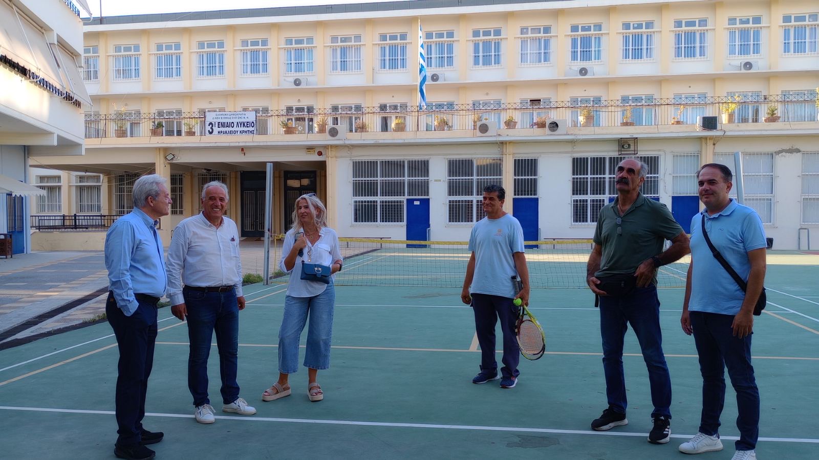 Ανοιχτές Αυλές - Ανοιχτά Σχολεία: Στο 3ο και 8ο ΓΕΛ Ηρακλείου ο Αλέξης ...